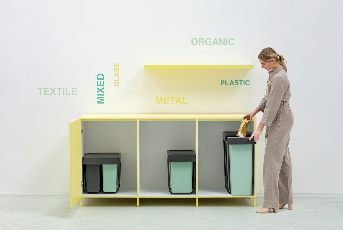 Sort & Go Built-in Bin 2x30 litre - Dark Grey | Brabantia