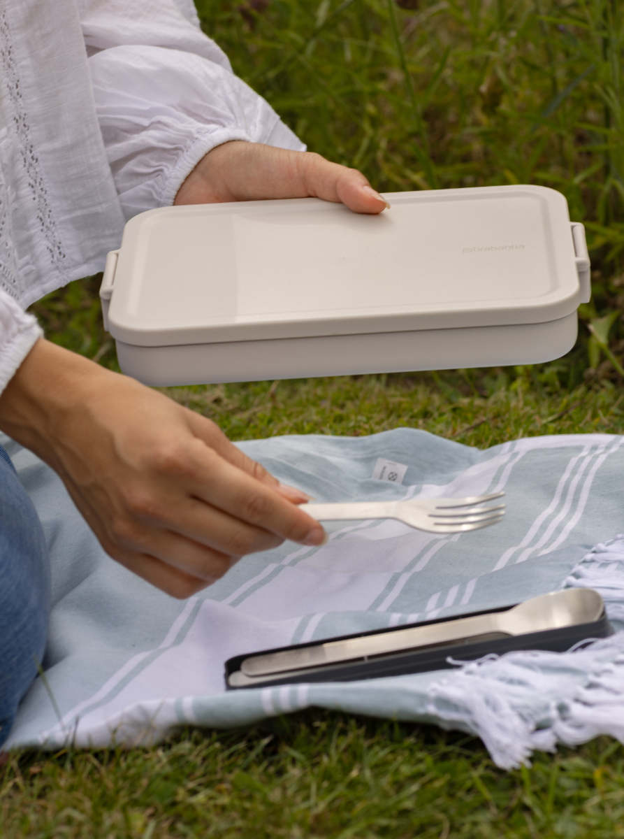 Make & Take Lunch Box, Flat, Plastic - Soft Beige | Brabantia